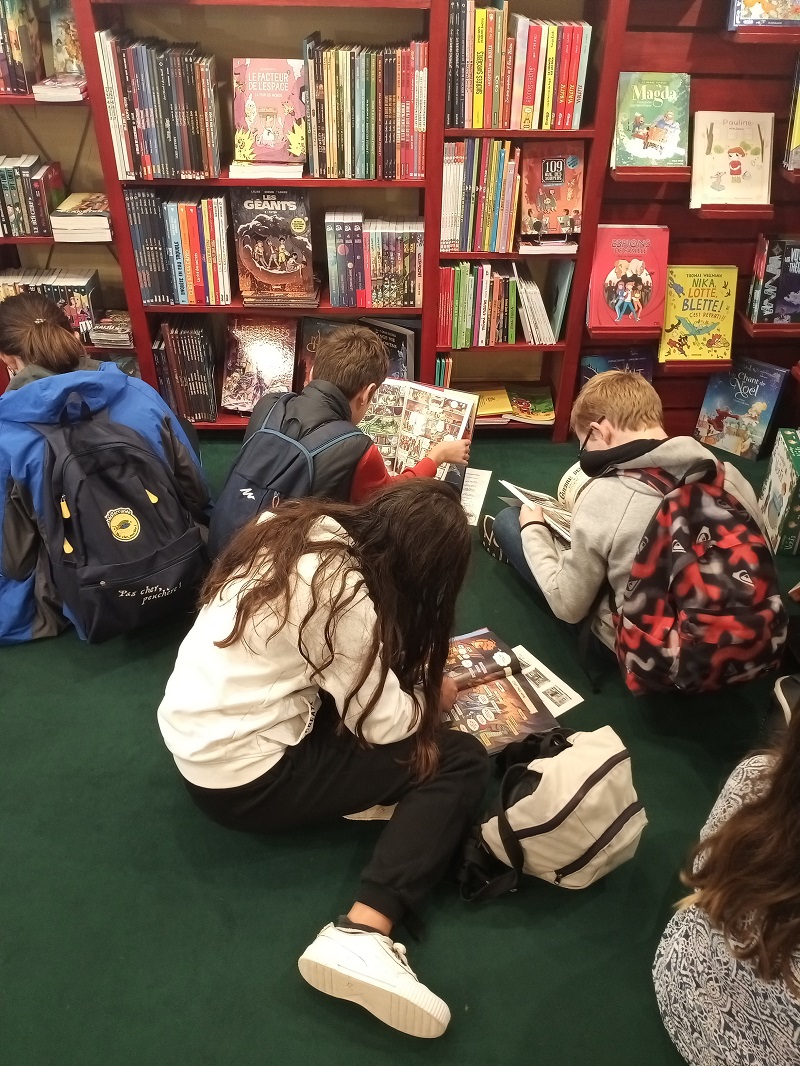 Le Club CDI à la découverte des librairies poitevines. - Groupe ...